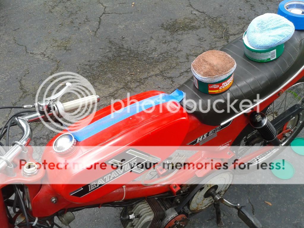 Gas savers part deux or 'I challenge Finnegin to a mini/moped race ...